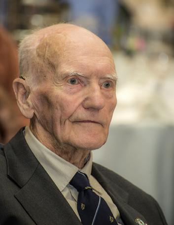 Fred Elliott | ANARE Club | Australian National Antarctic Research ...