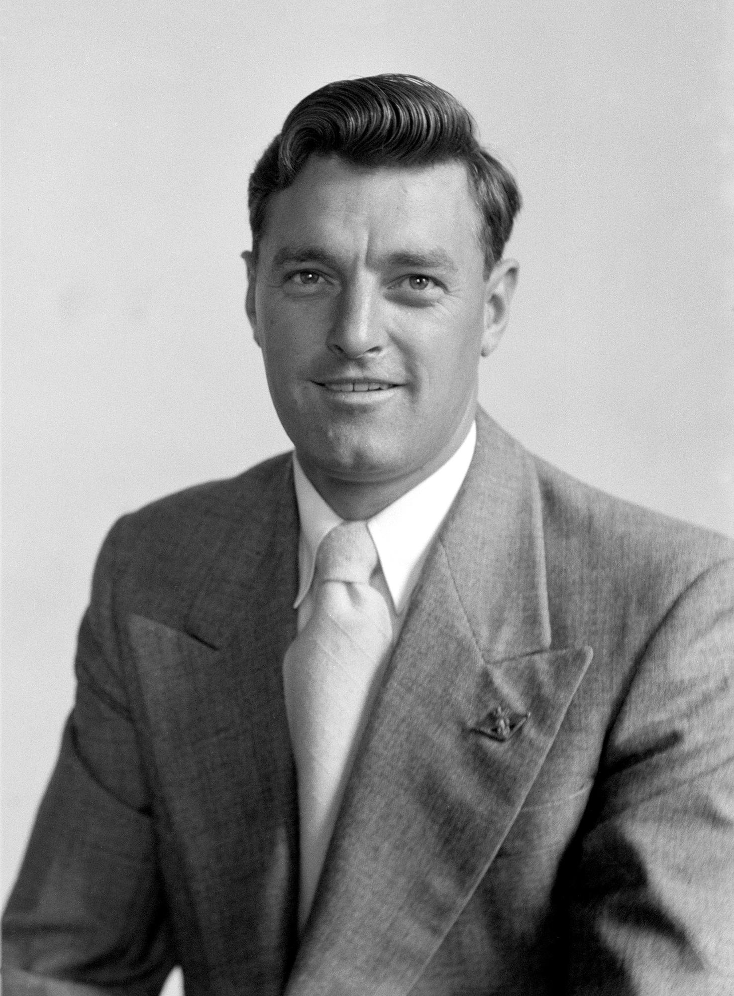 Dick Thompson OAM Interviews | ANARE Club | Australian National ...